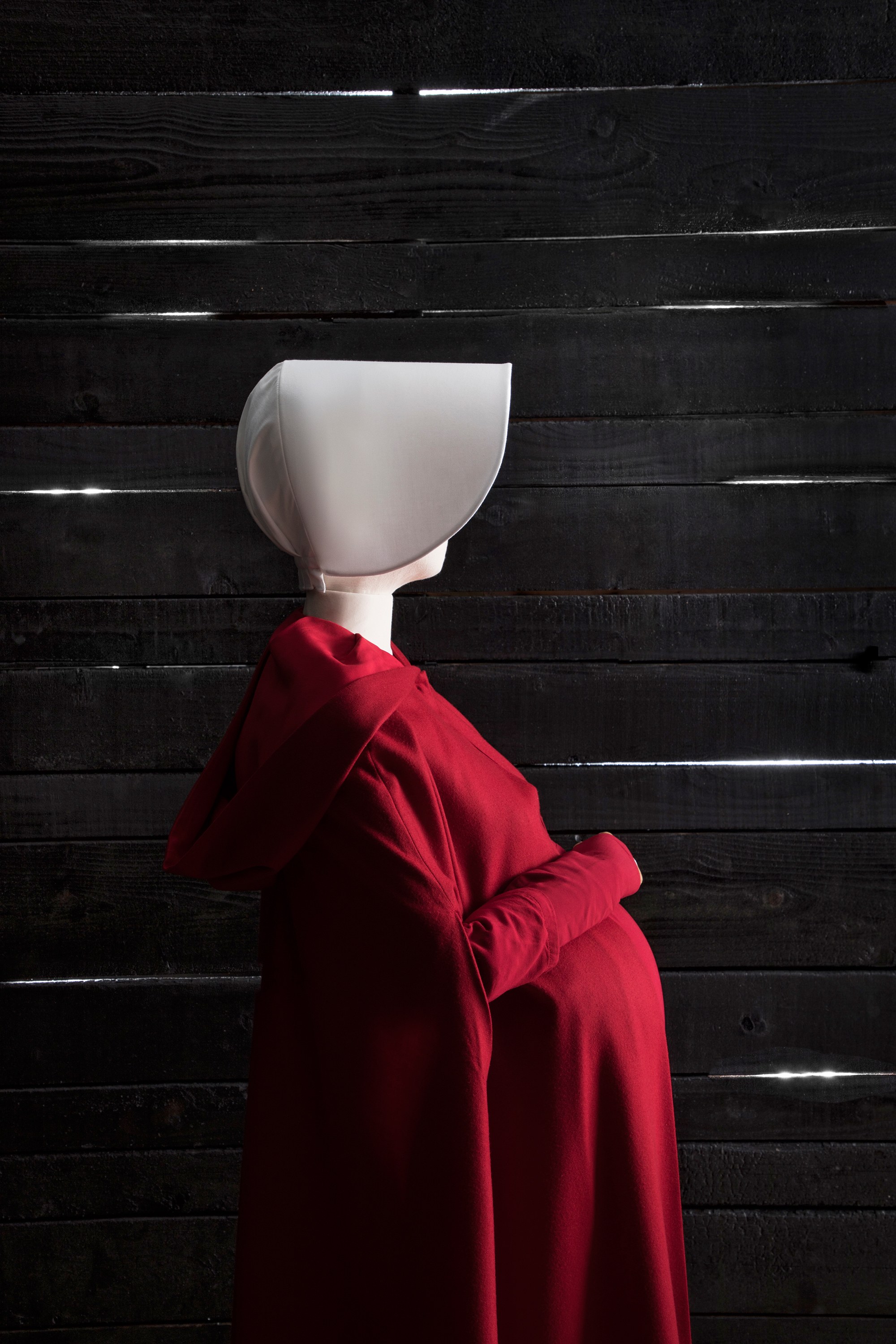 Handmaid’s Tale Costume Exhibition Debuts at the SCAD FASH Museum of ... Handmaid’s Tale Costume Exhibition Debuts at the SCAD FASH Museum of ...