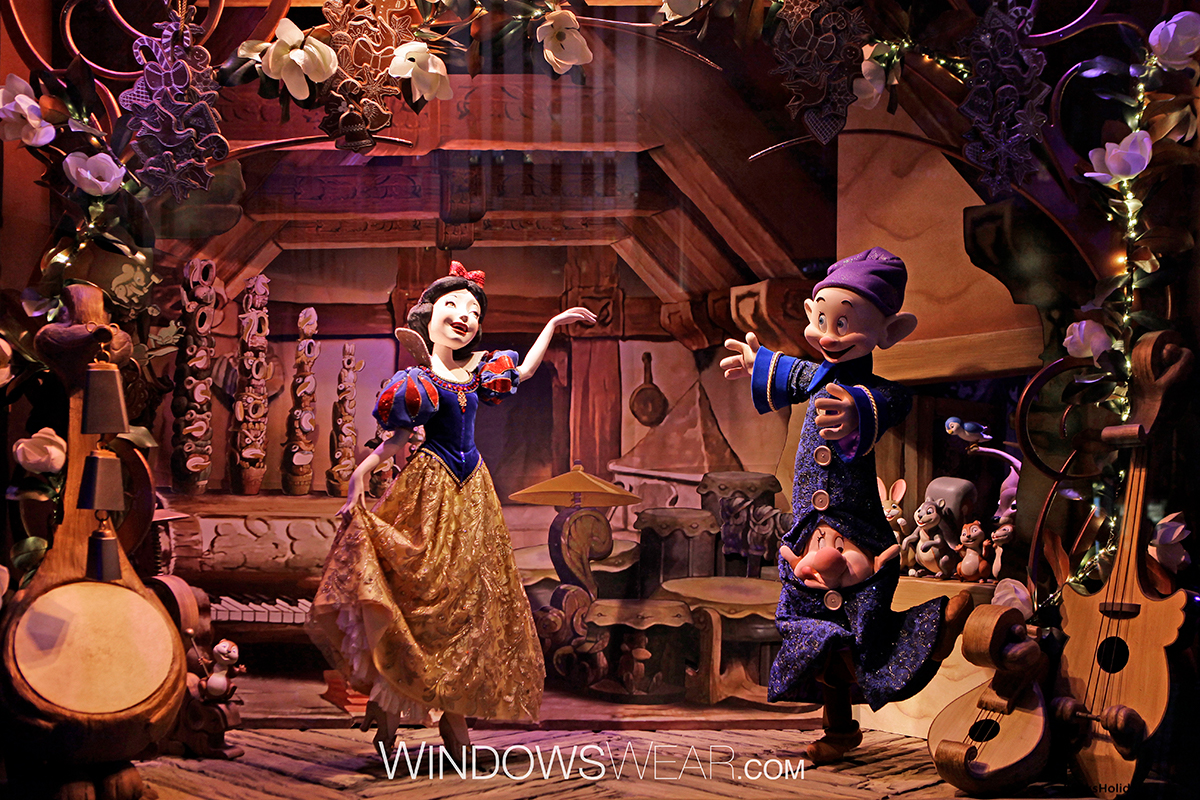 Saks Fifth Avenue and Disney Collaboration: Fairytale Like Windows for ...