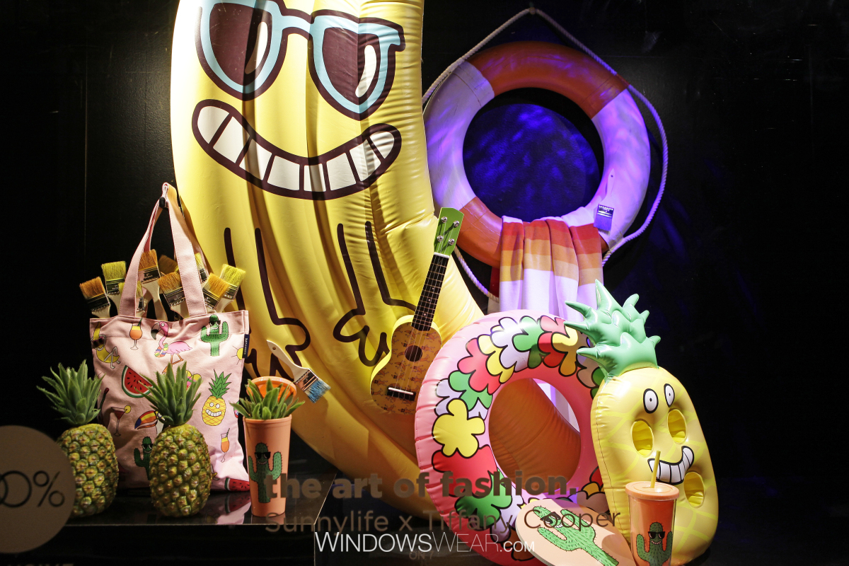 These Windows Are Going Bananas – WindowsWear