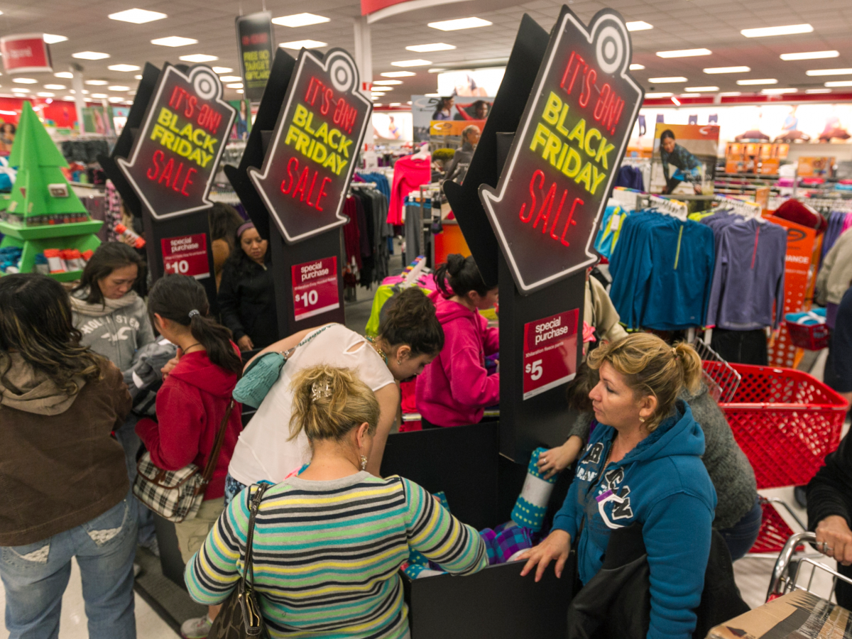 Here's why we call the day after Thanksgiving 'Black Friday' – WindowsWear